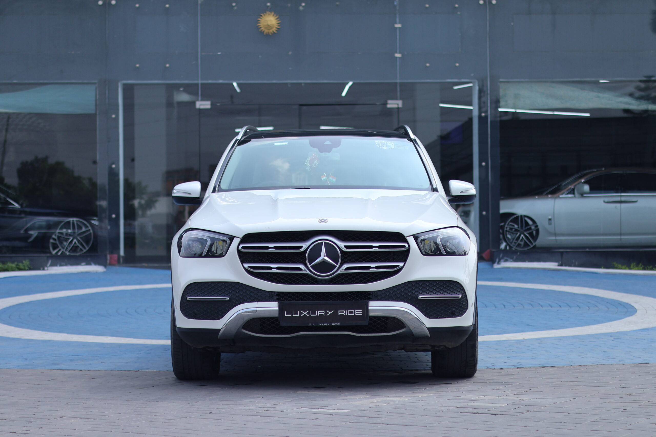 Mercedes- Benz Gle 300 4Matic – Luxuryride